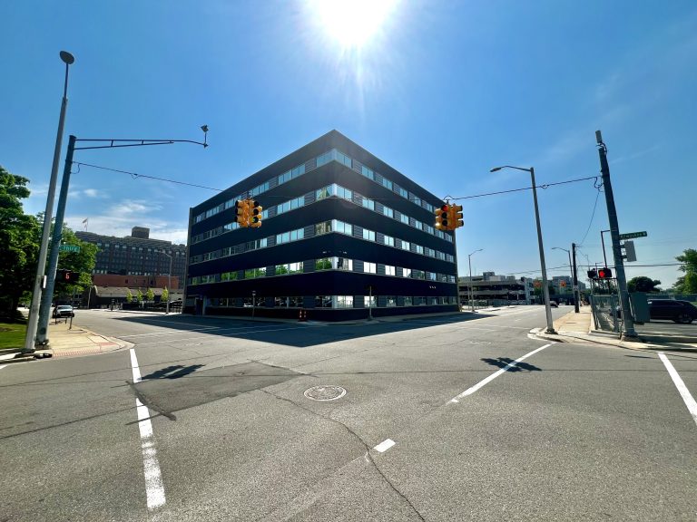 707 Crisis Care Center Now Open in Detroit | Flinn Foundation